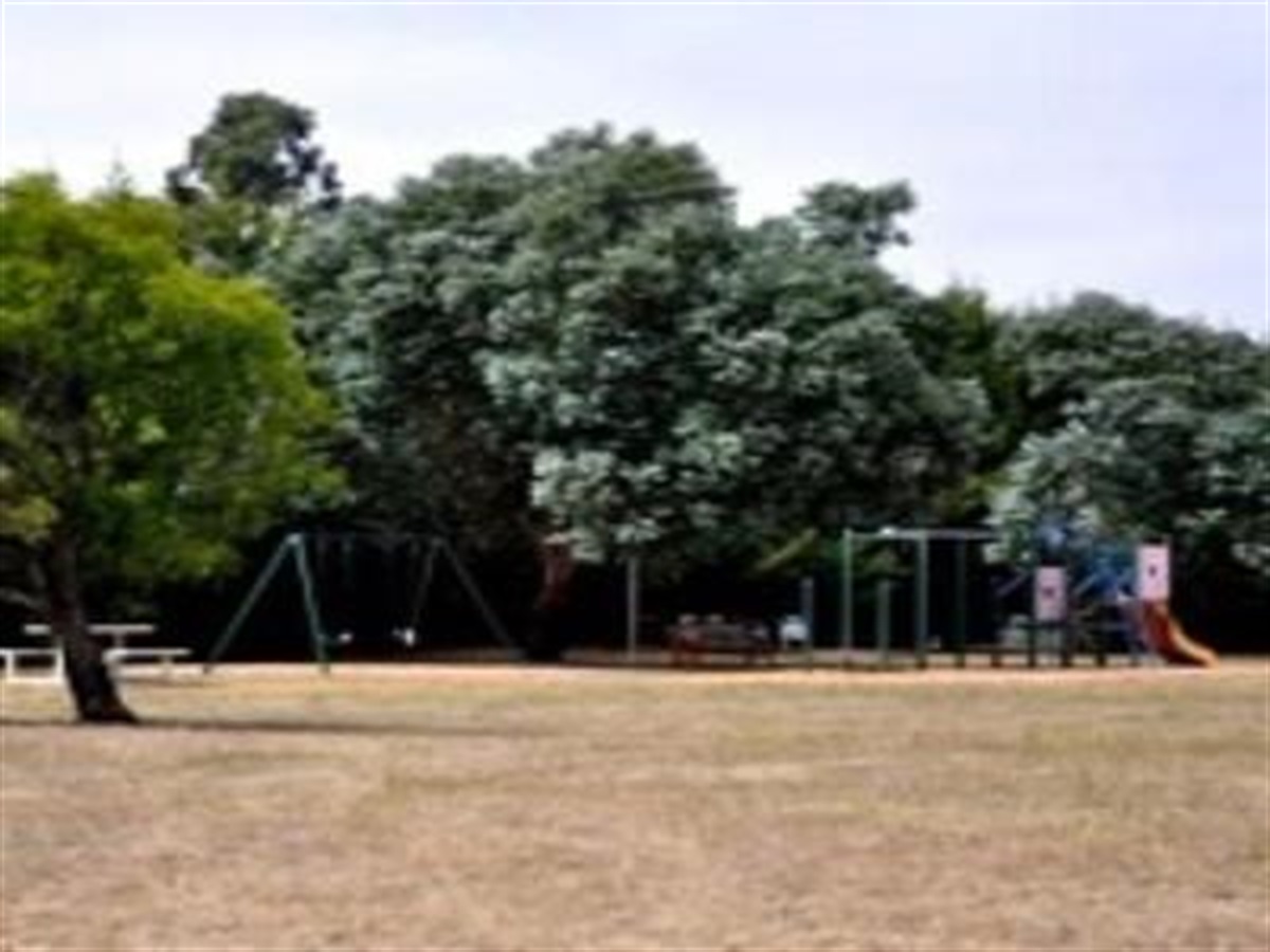 Coleraine Drive Reserve - Macedon Ranges Shire Council